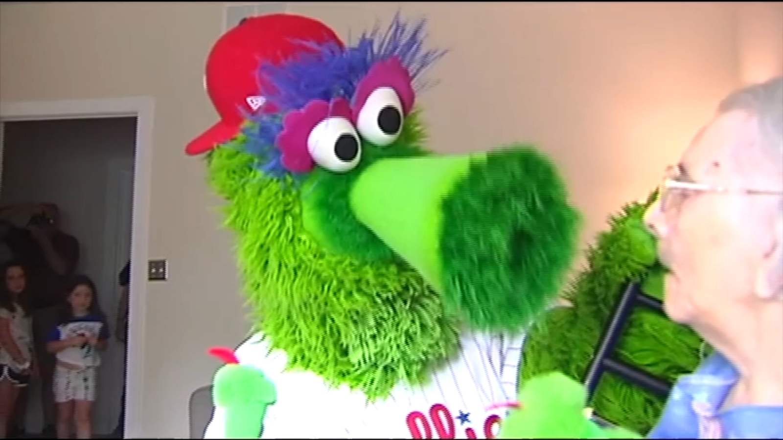 Phillie Phanatic surprises life-long fan for 103rd birthday - 6abc ...