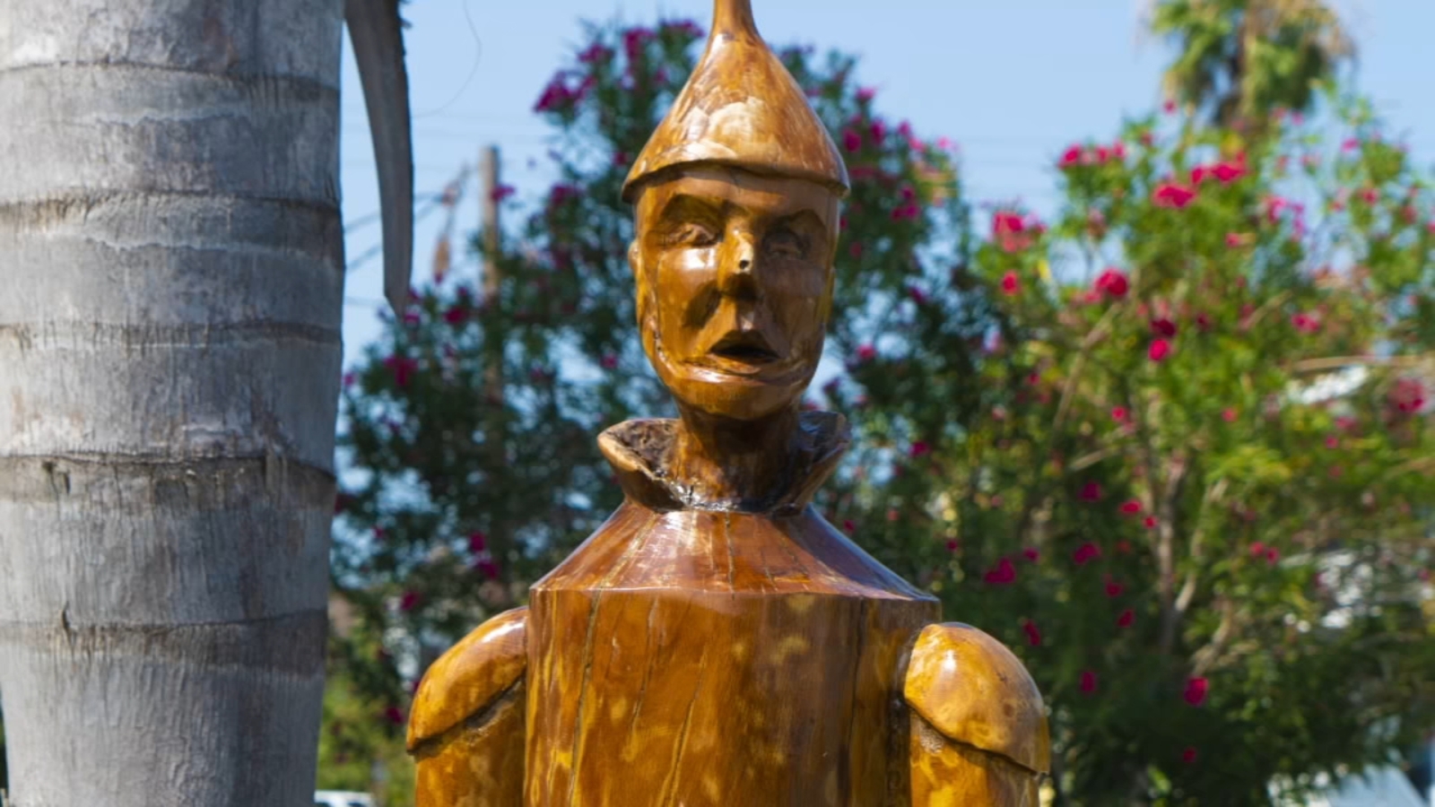 Galveston artists carve beautiful sculptures to symbolize new life ...