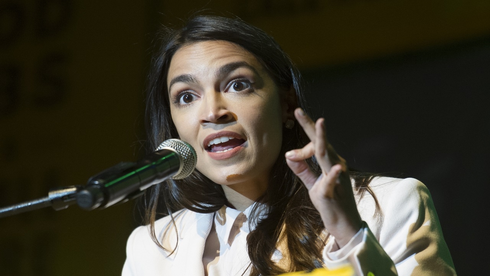 Alexandria Ocasio-Cortez's alleged stalker arrested for going to her ...