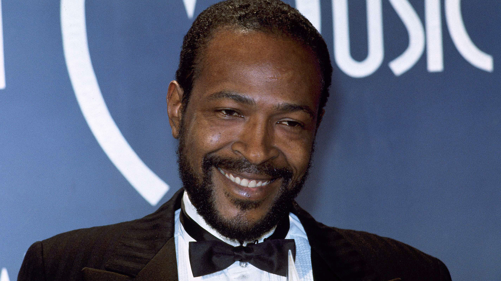 Marvin Gaye post office: USPS honors music icon in South L.A. - ABC7 ...