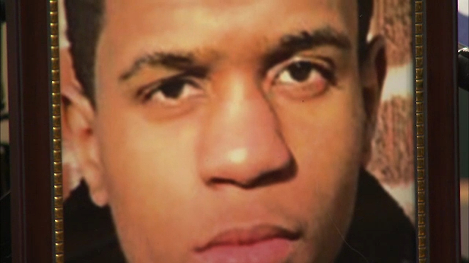 Family of Michael Elam, Jr., sues City of Chicago over officer-involved ...