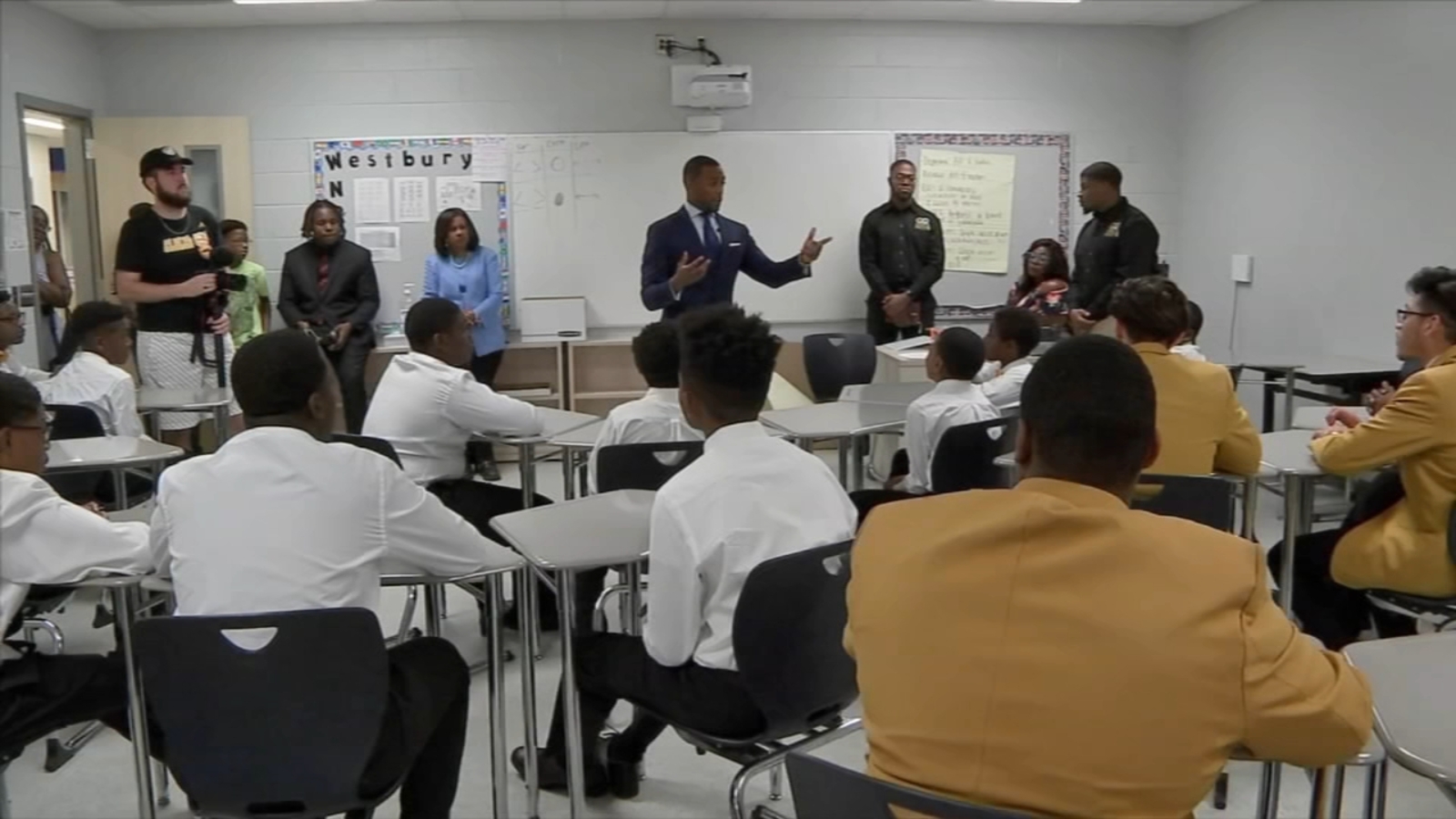 Chauncy Glover Project changes lives of young men through love and ...