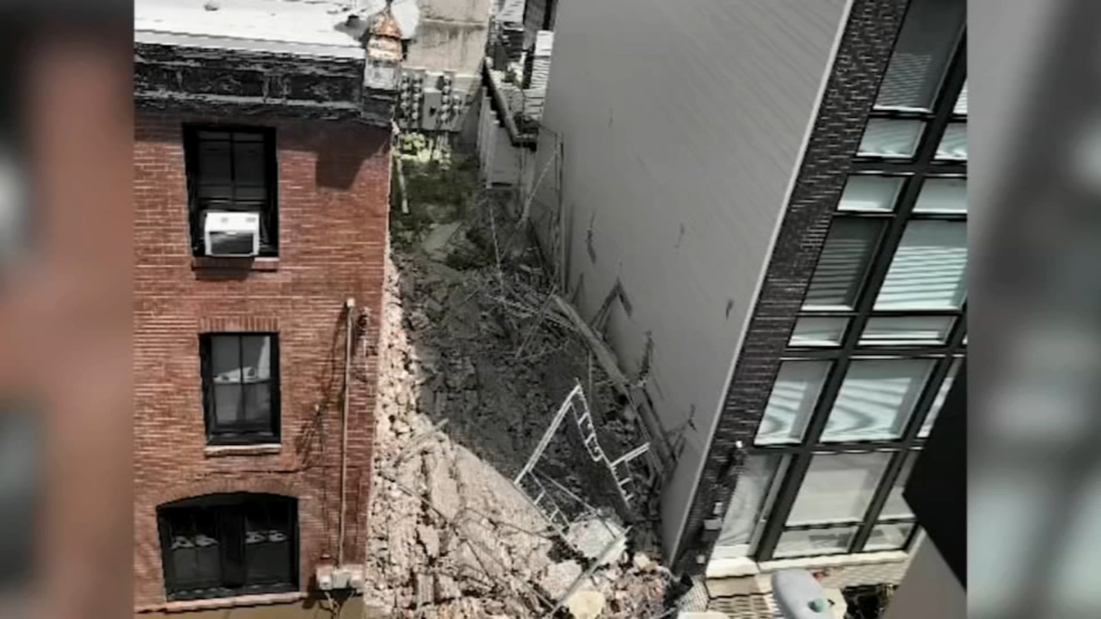 Kensington demolition project goes horribly wrong - 6abc Philadelphia