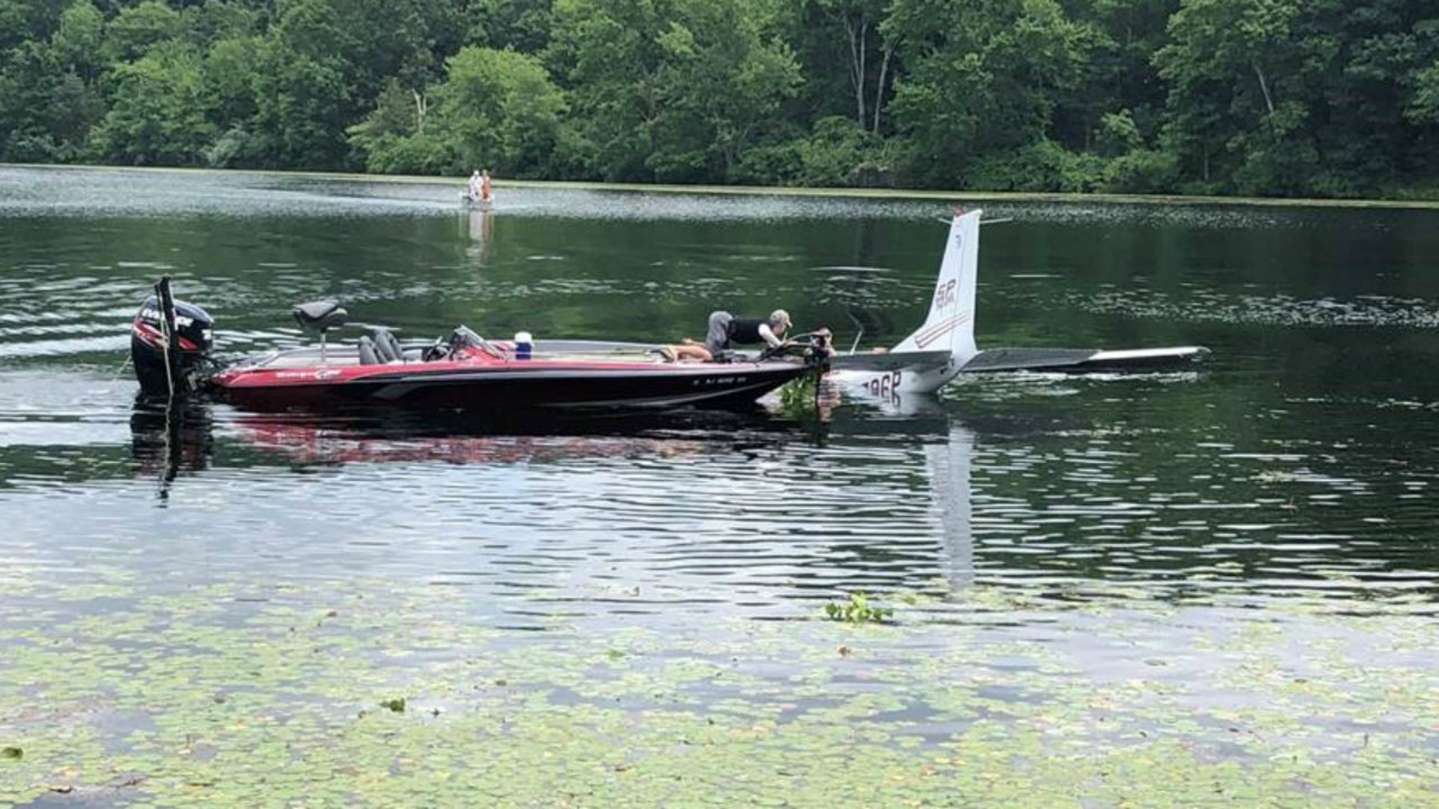 4 escape unharmed after plane skids off runway, lands in New Jersey ...