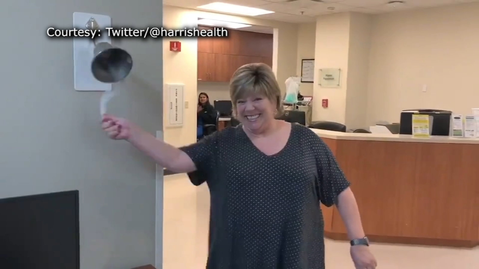 Woman accidentally breaks 'cancer-free' bell in excitement - ABC7 Los ...