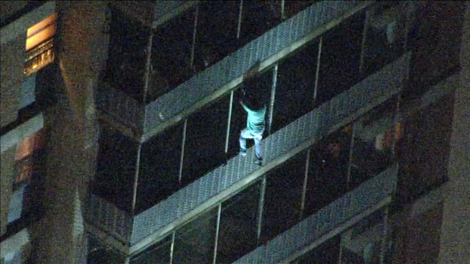 Neighbors: Man who scaled burning Philadelphia high-rise was looking ...