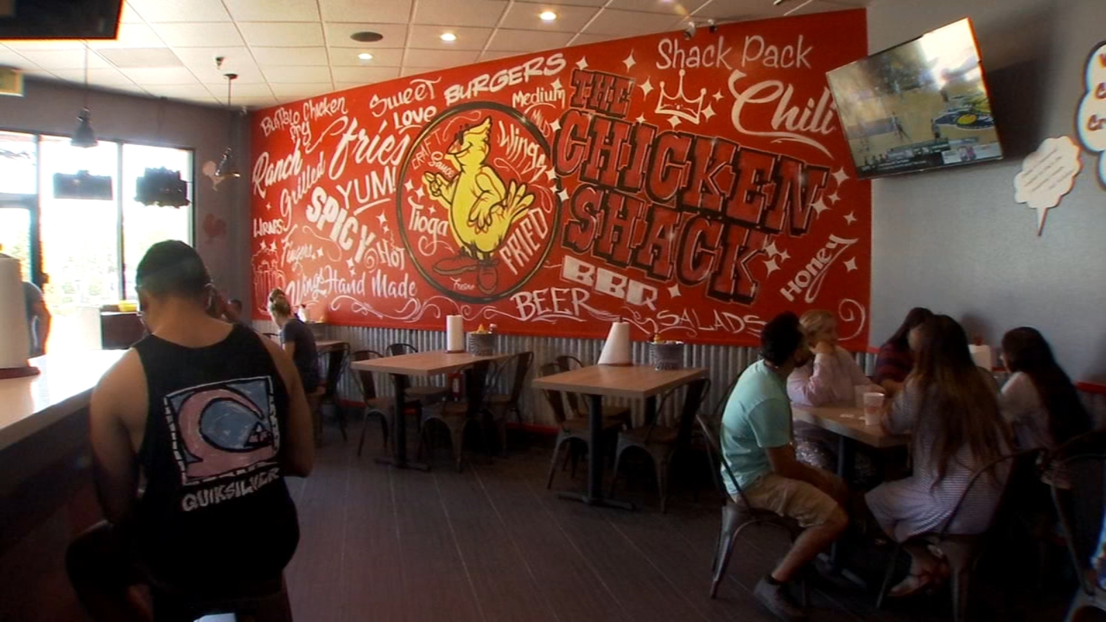 Chicken Shack opens second Fresno location in River Park - ABC30 Fresno