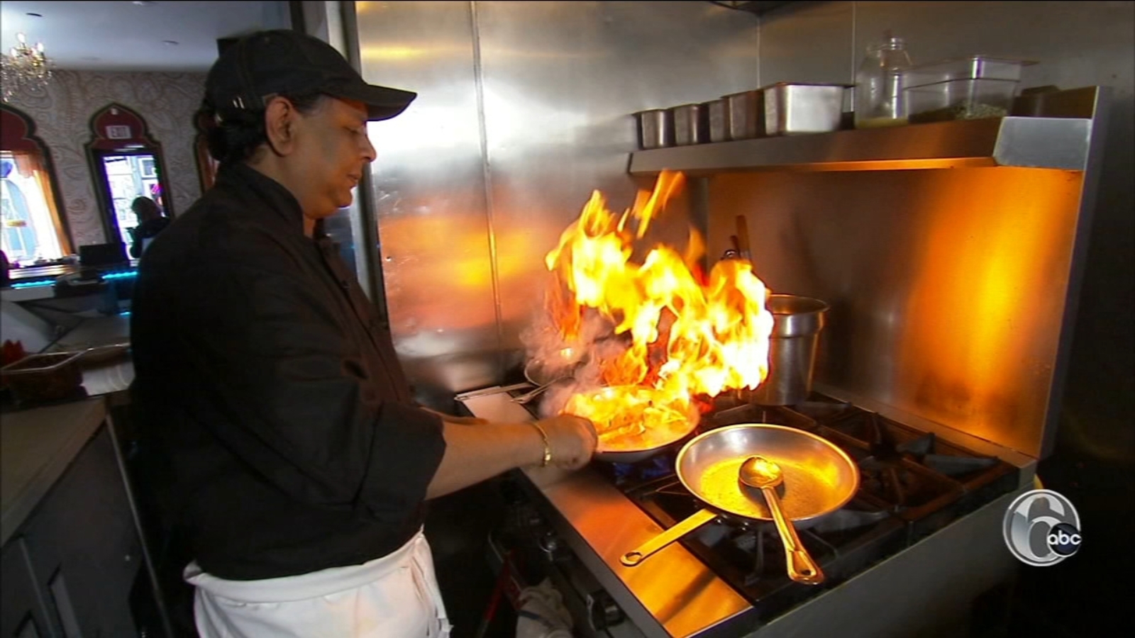Makhani Brings New Twist to Traditional Indian Cuisine | FYI Philly ...