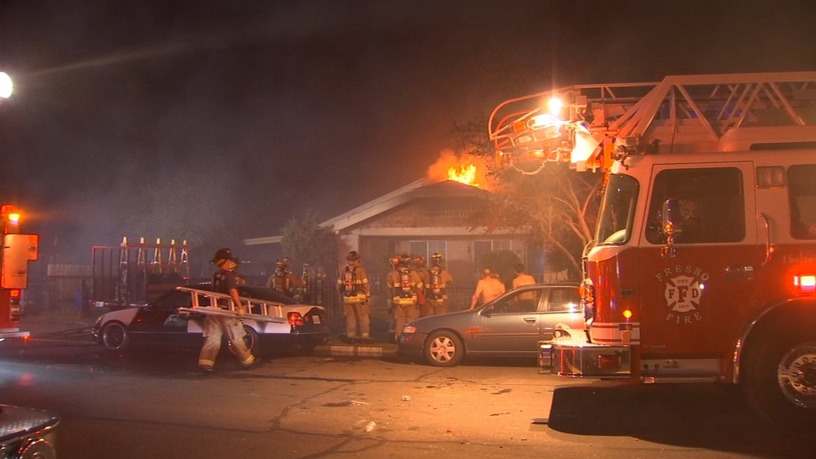 Two families displaced after house fire in southeast Fresno - ABC30 Fresno
