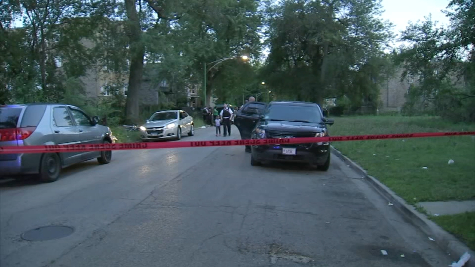 2 adults stabbed, boy, 5, shot in Englewood; 2 arrested, police say ...