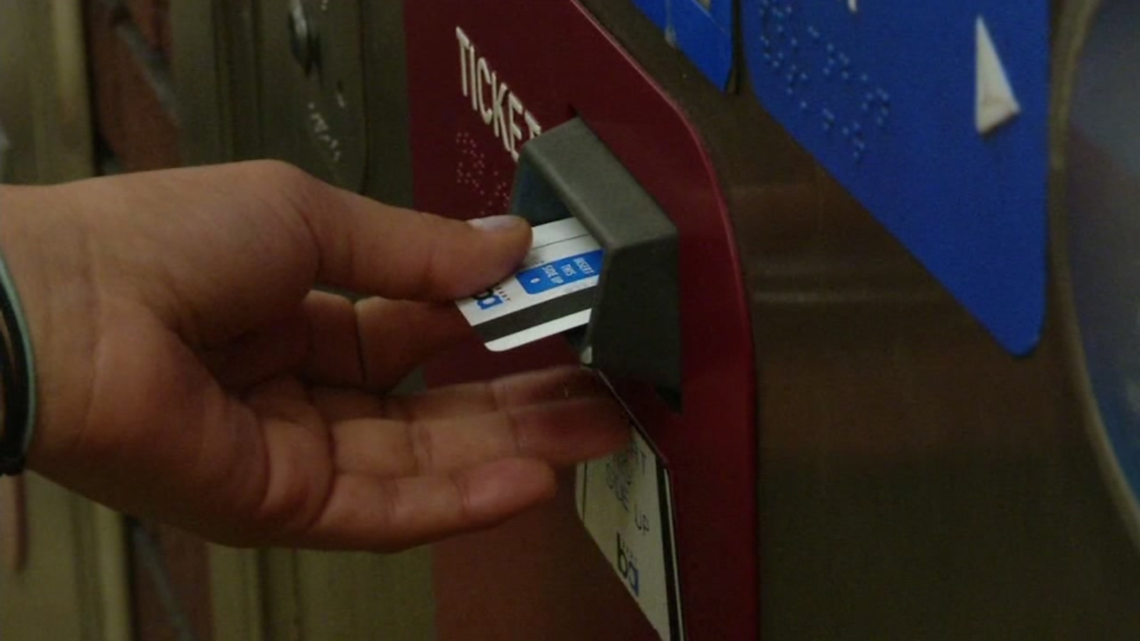 BART takes big step toward eliminating paper tickets - ABC7 San Francisco
