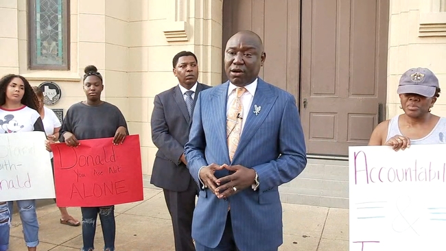 Galveston man led by rope while under arrest sues city for $1 million ...