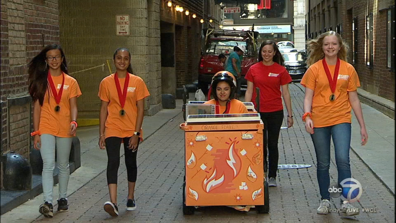 Check out the 2019 ComEd Ice Box Derby winners! - ABC7 Chicago