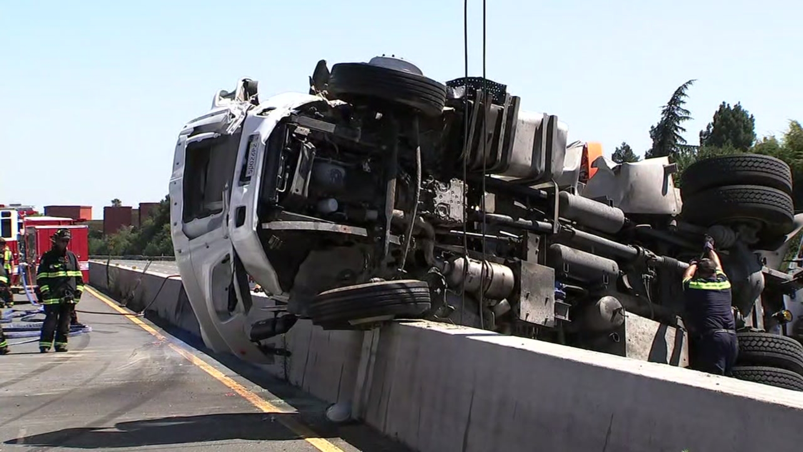 Major Traffic Delays In South Bay After Sewage Spill On Highway 101