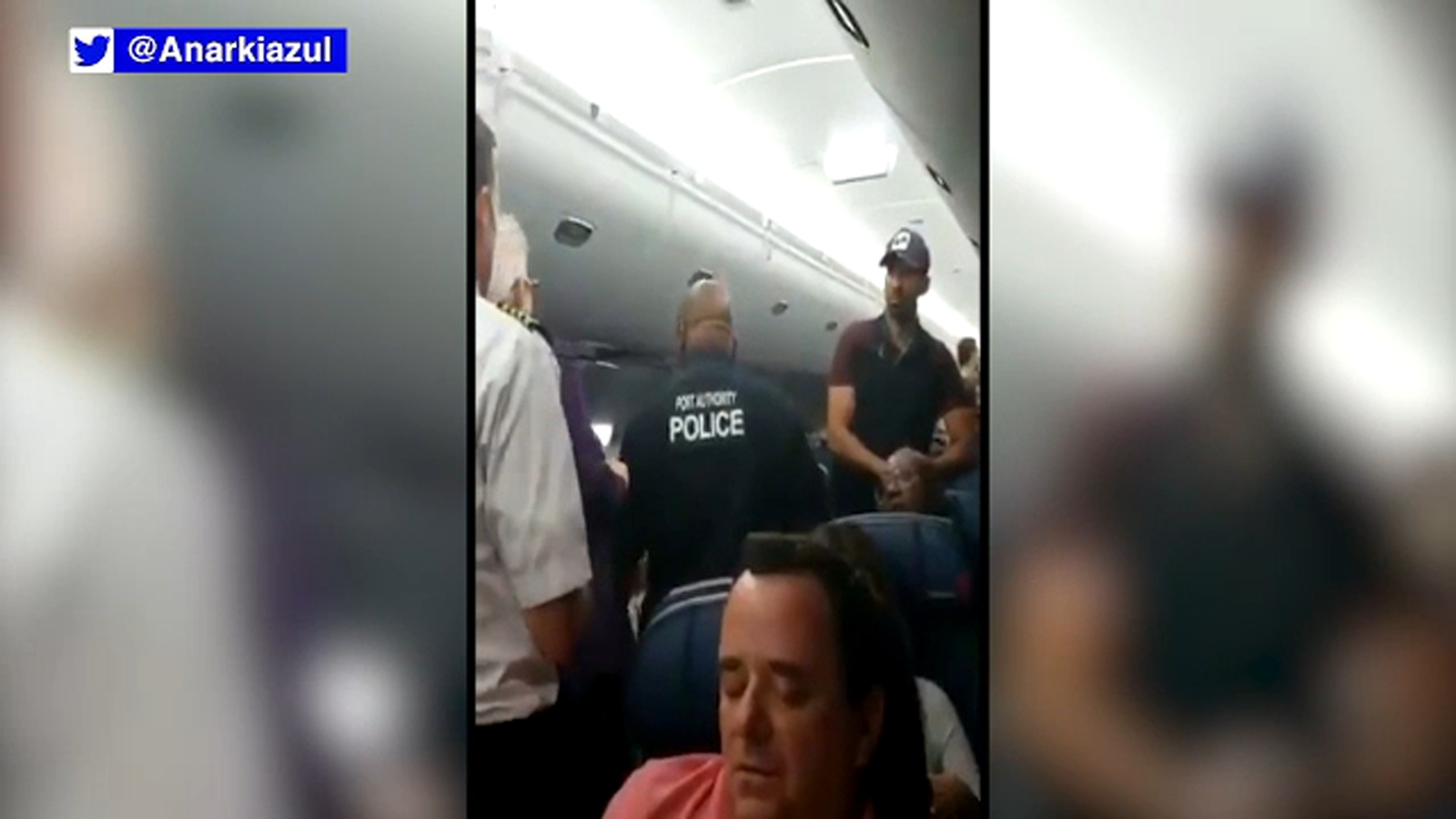 Police break up fight between passengers on Delta flight after 6-hour ...