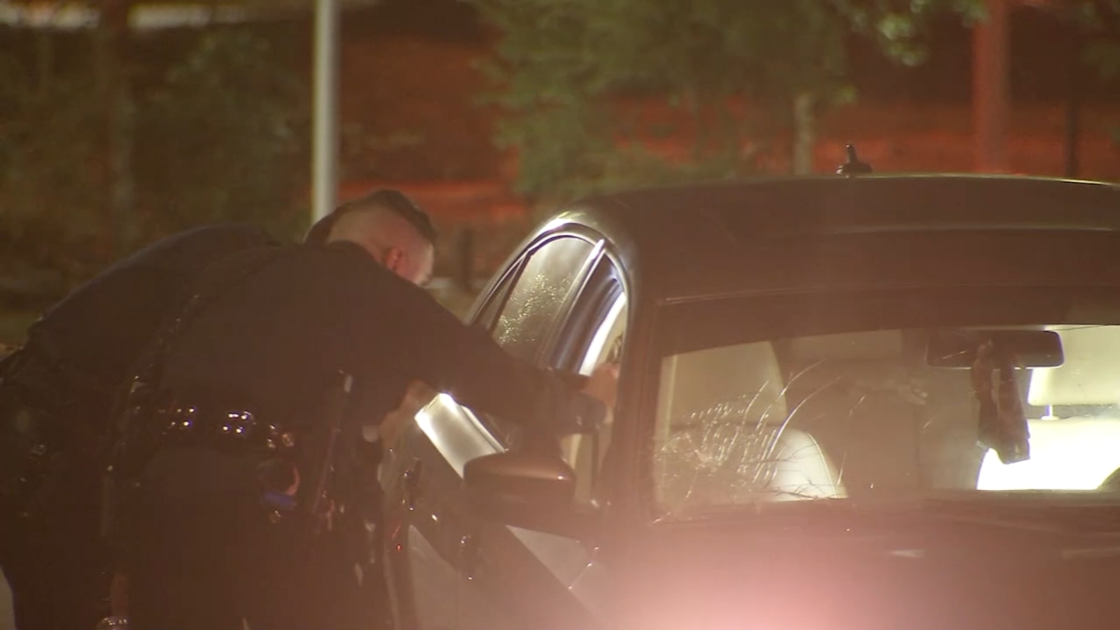 Man Dead After Being Shot Multiple Times Outside A Club In Southwest