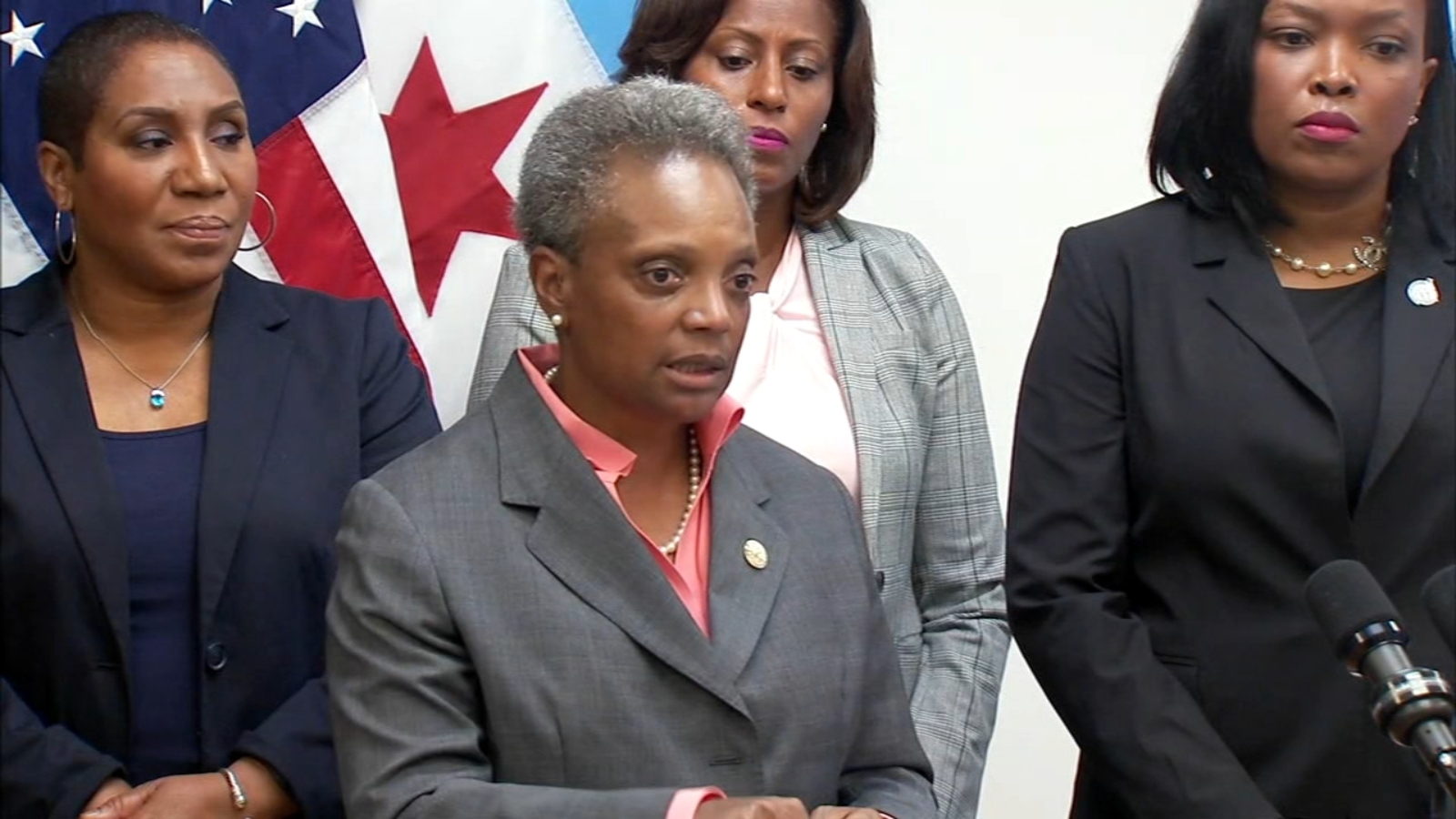 Lightfoot brushes of critics of her first 100 days in office who give ...