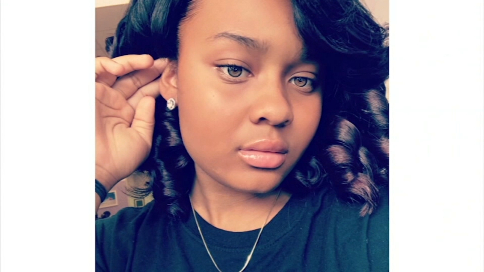 Dolton vigil held for Akeira Boston, Simeon HS student killed in ...