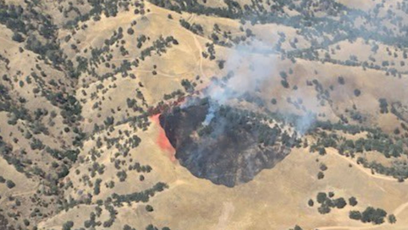 Mines Fire: Brush fire burns 15 acres in Livermore - ABC7 San Francisco