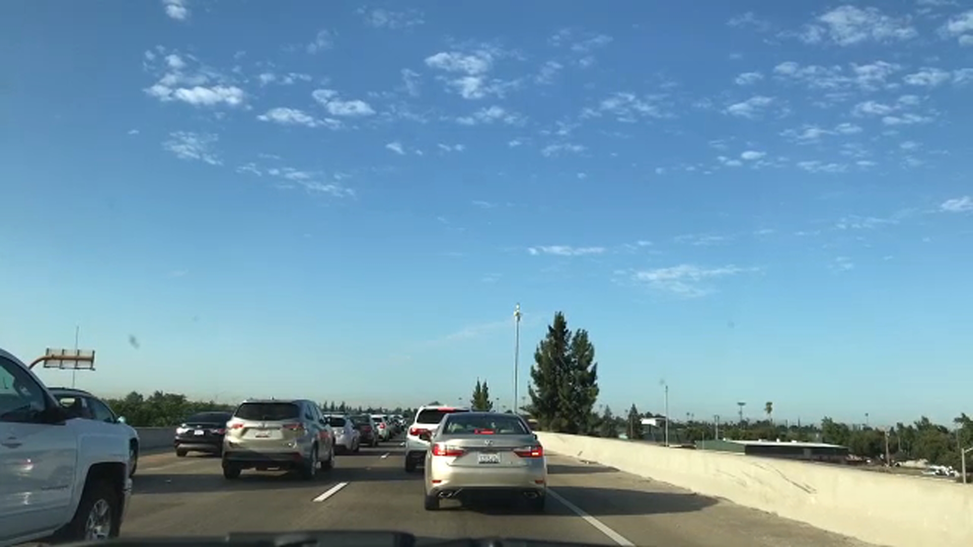 Several accidents cause major traffic jam on Highway 168 - ABC30 Fresno