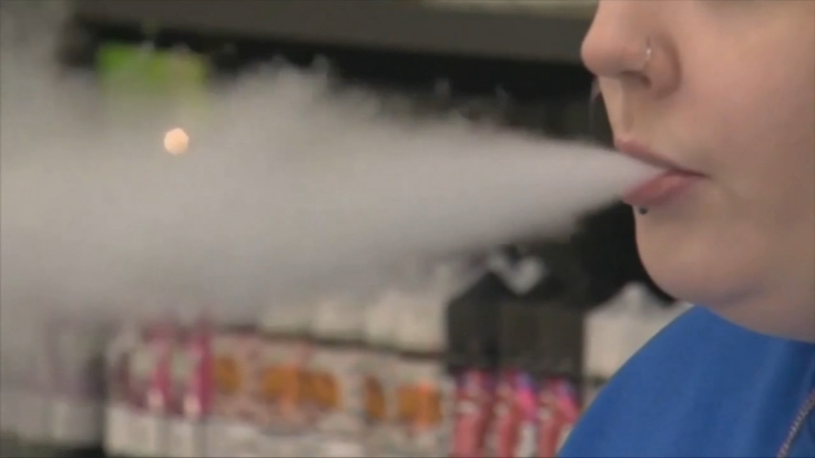 Vaping disease epidemic has Illinois advocates, lawmakers considering ...
