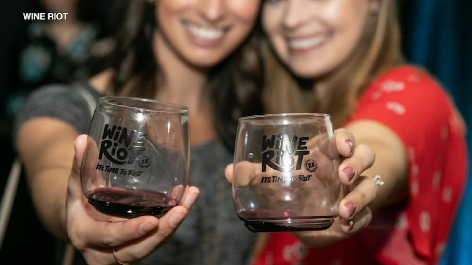 Wine Riot to bring over 40 brands of wine to Chicago - ABC7 Chicago