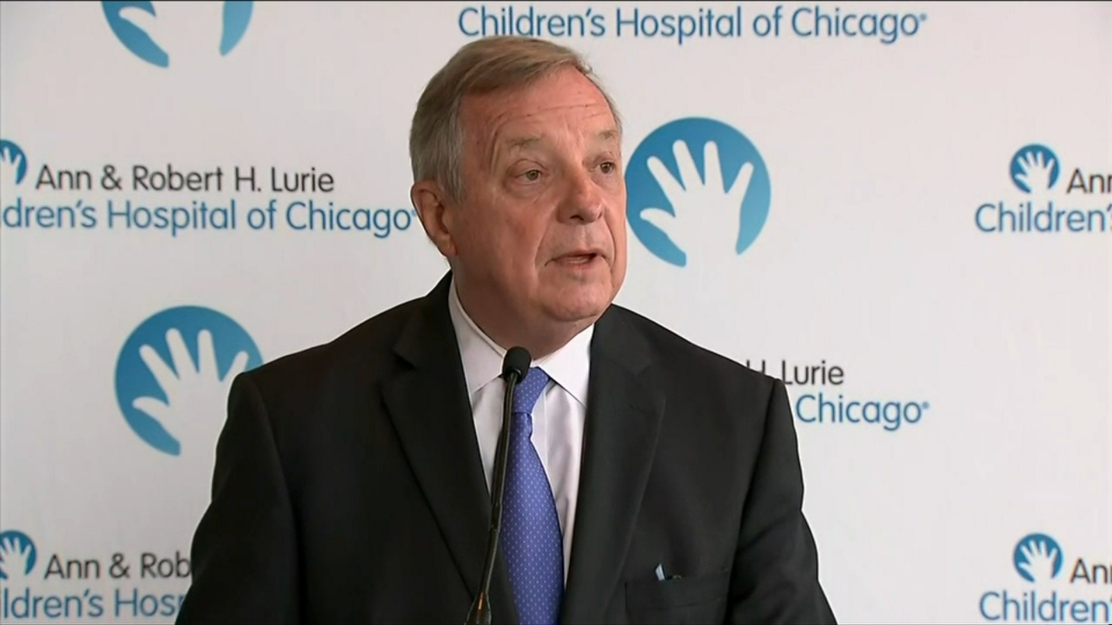 Senator Dick Durbin calls on FDA to take action on vaping - ABC7 Chicago