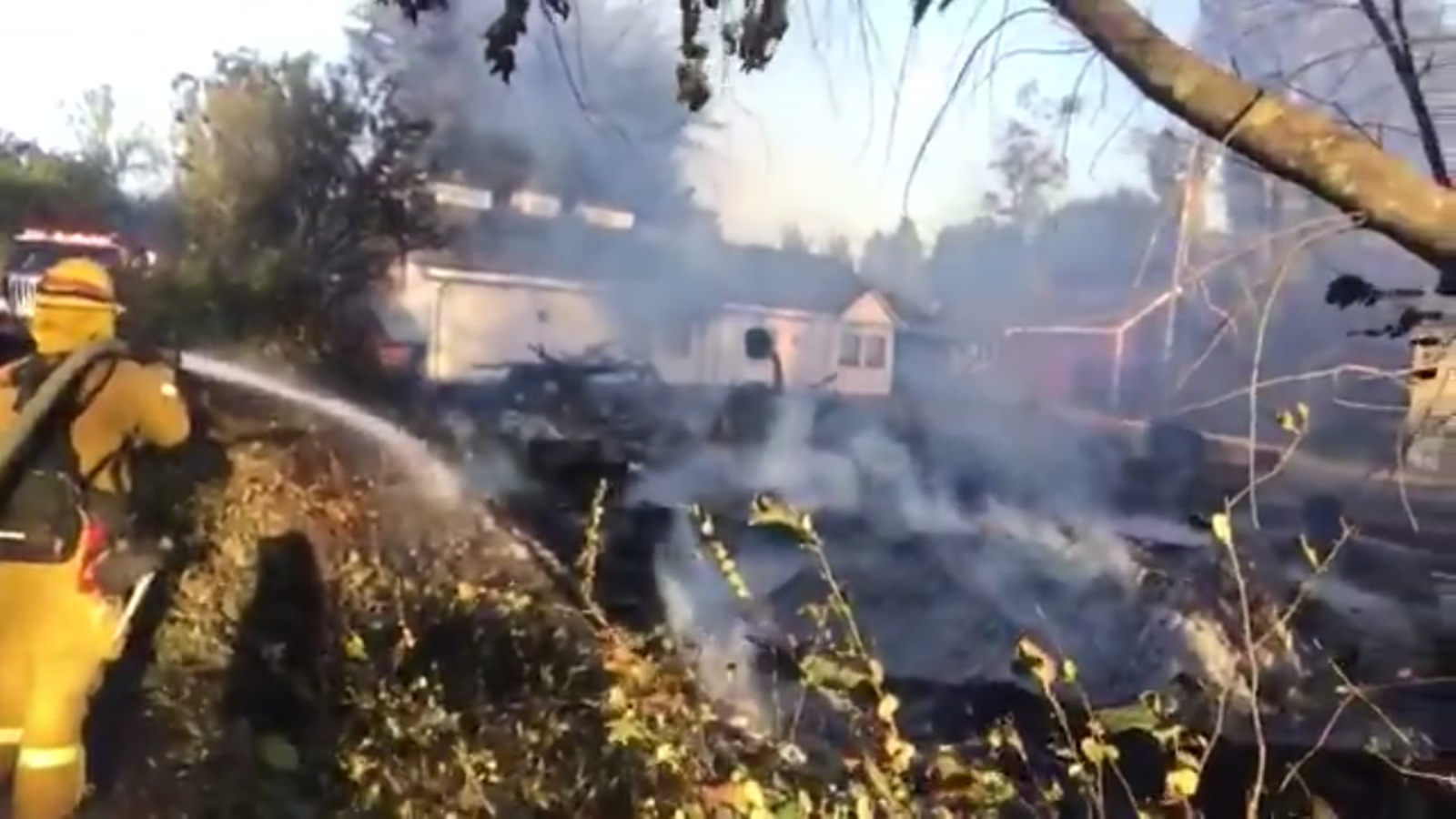 Evacuations lifted in Sonoma County structure fire - ABC7 San Francisco
