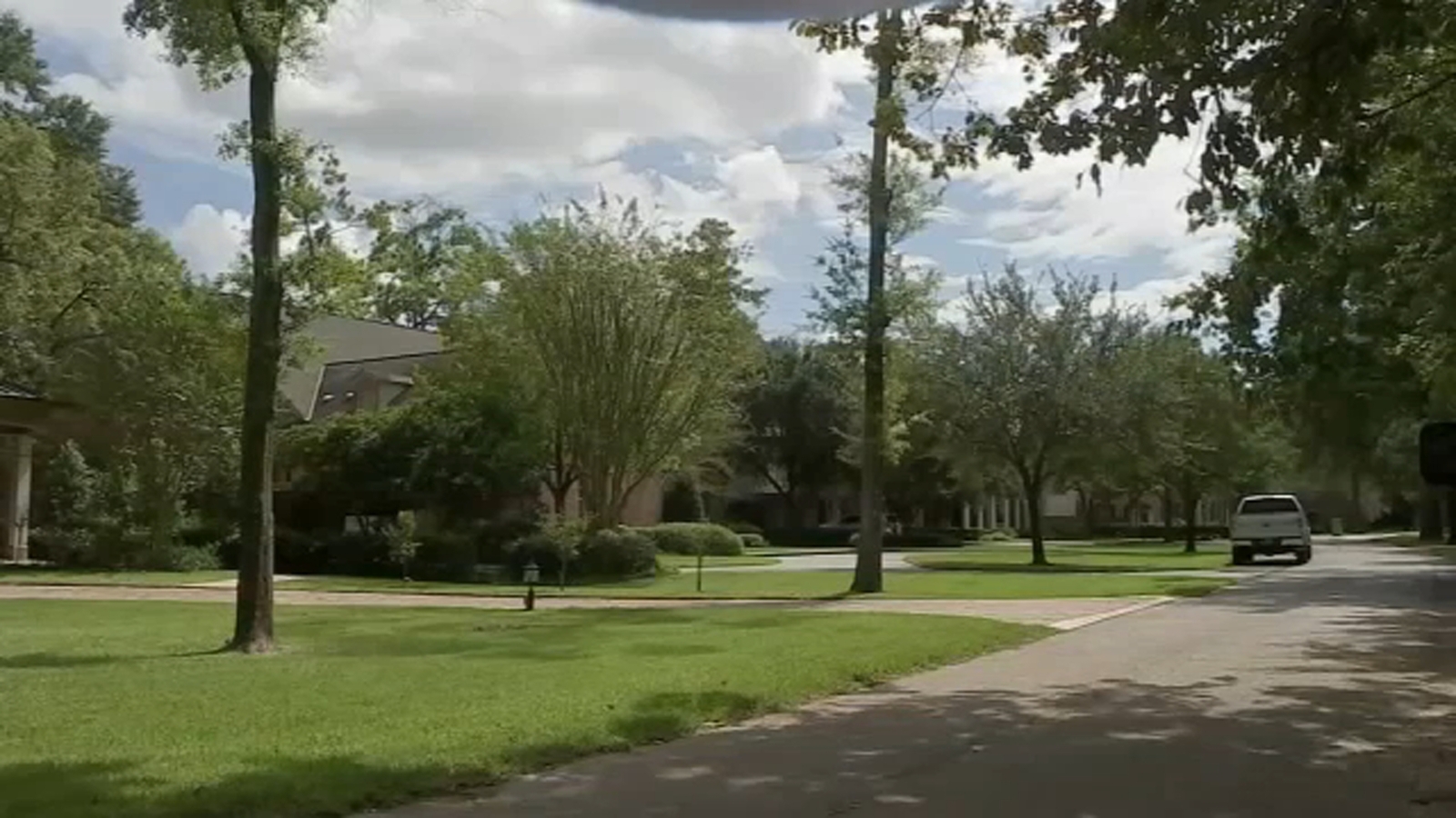 High-end home invasion nets $6.4M in purses, cash and tea, police say ...