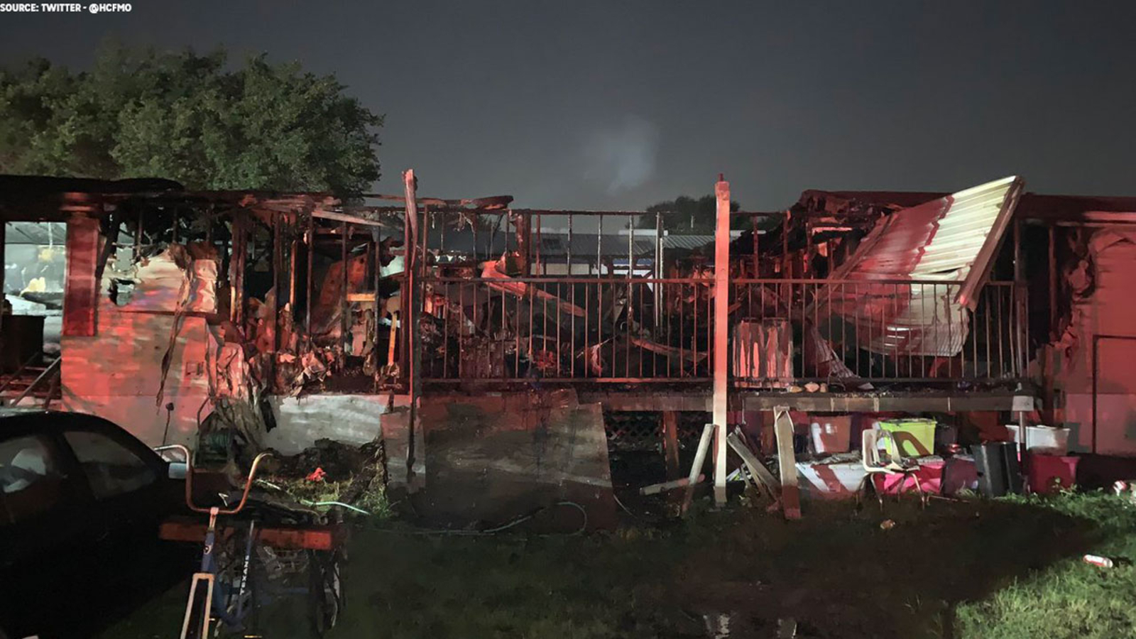 Mom of 2 killed in mobile home fire in north Harris County - ABC13 Houston