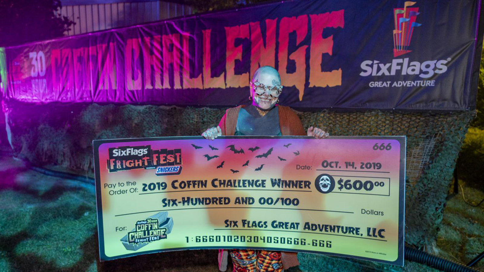 Self-described 'Halloween fanatic' wins 30-Hour Coffin Challenge at Six ...
