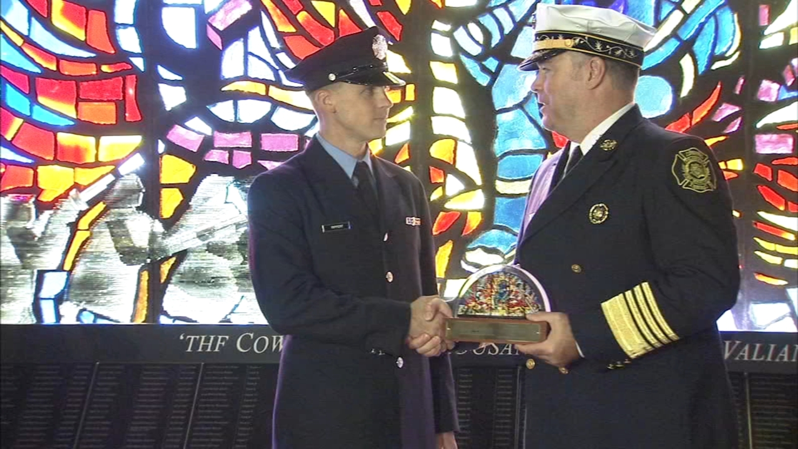 Philadelphia firefighter honored after saving neighbor from burning ...