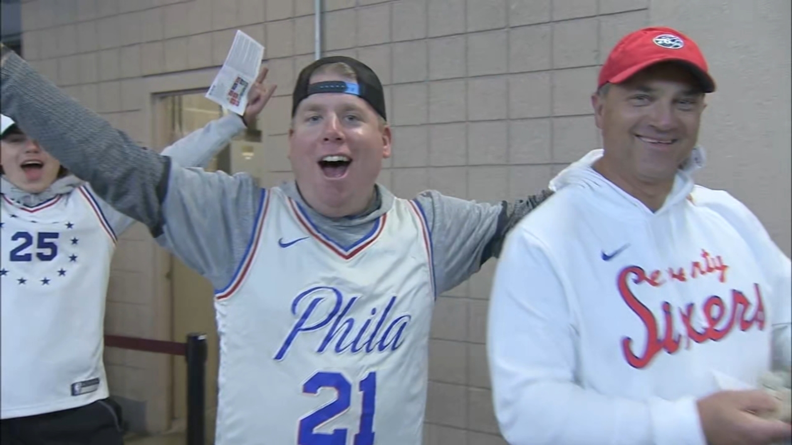 Philadelphia 76ers fans pack Wells Fargo Center for season opener ...