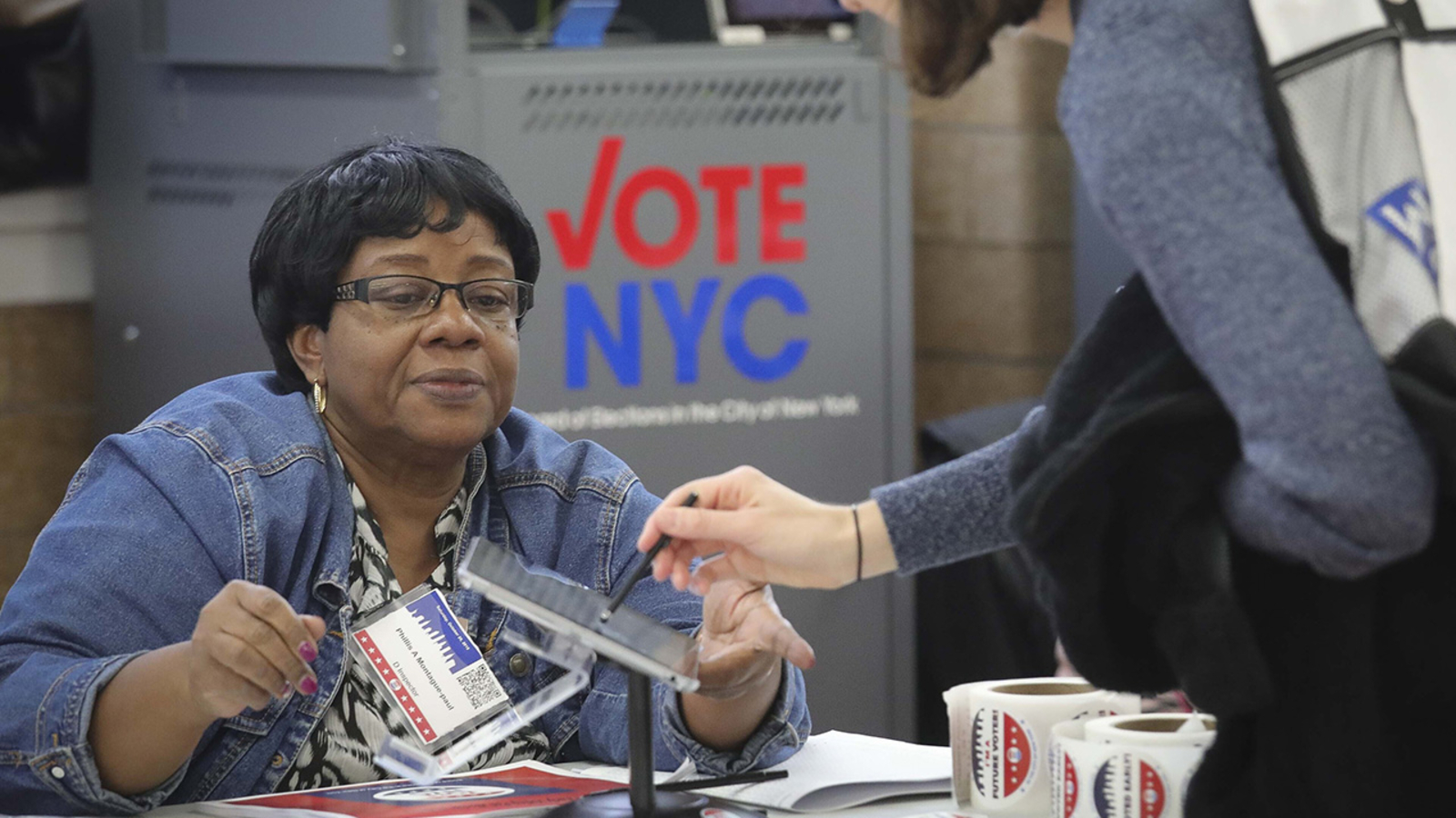 'A whole new world': Early voting starts in New York - ABC7 New York