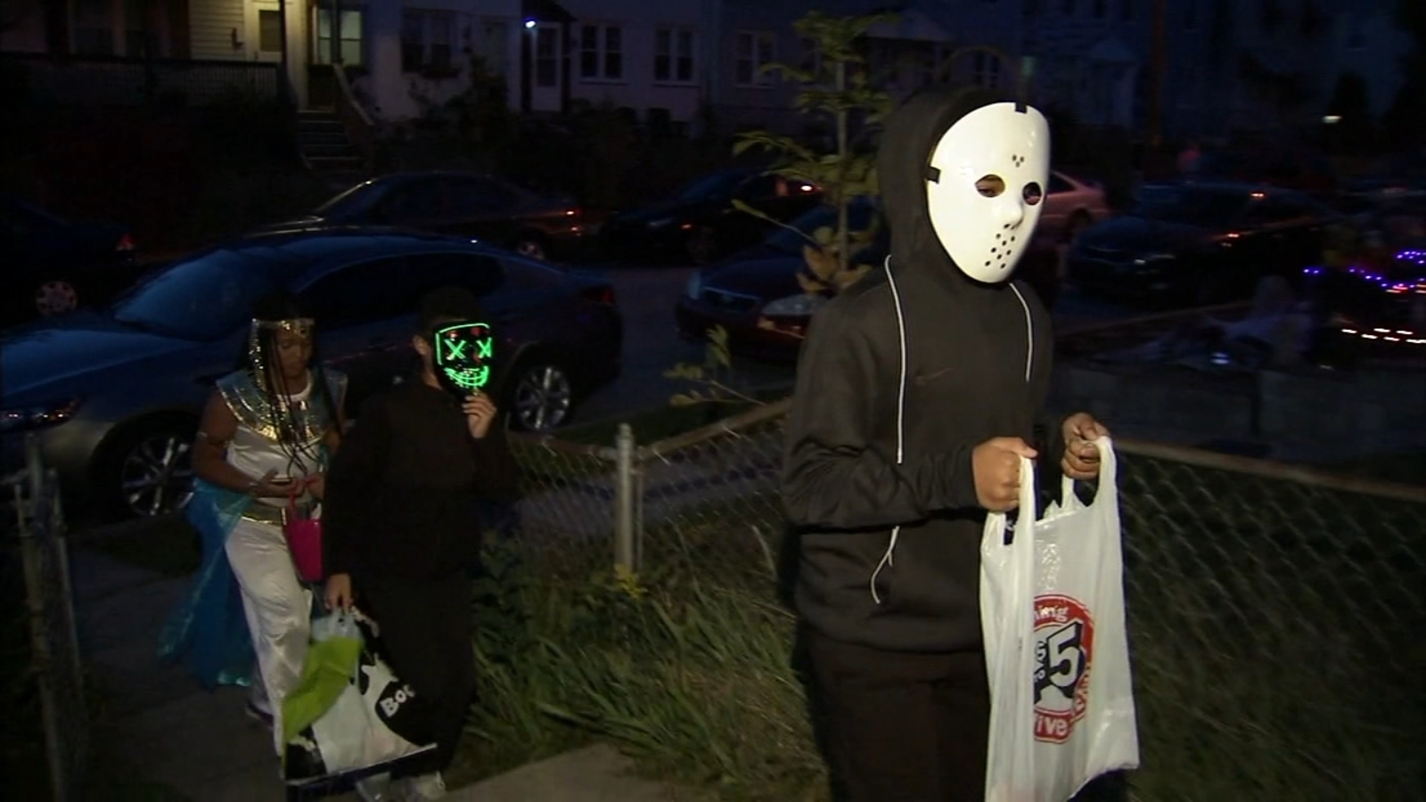 Trick-or-treating tips; boo to Halloween rain - 6abc Philadelphia