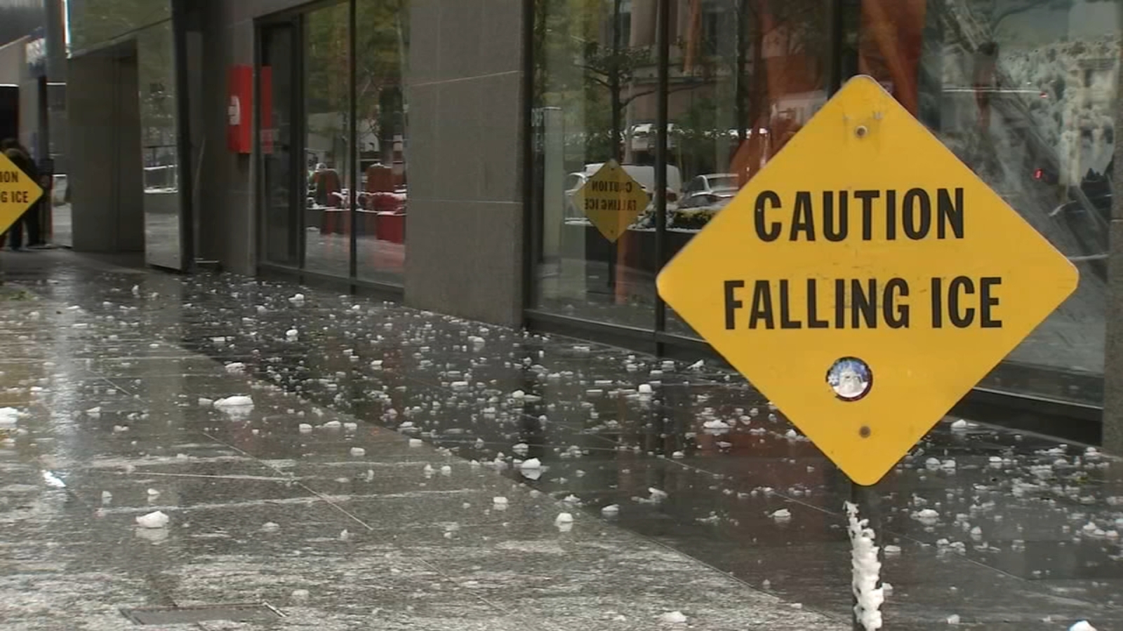 Falling ice warnings issued in downtown Chicago, pedestrian struck ...
