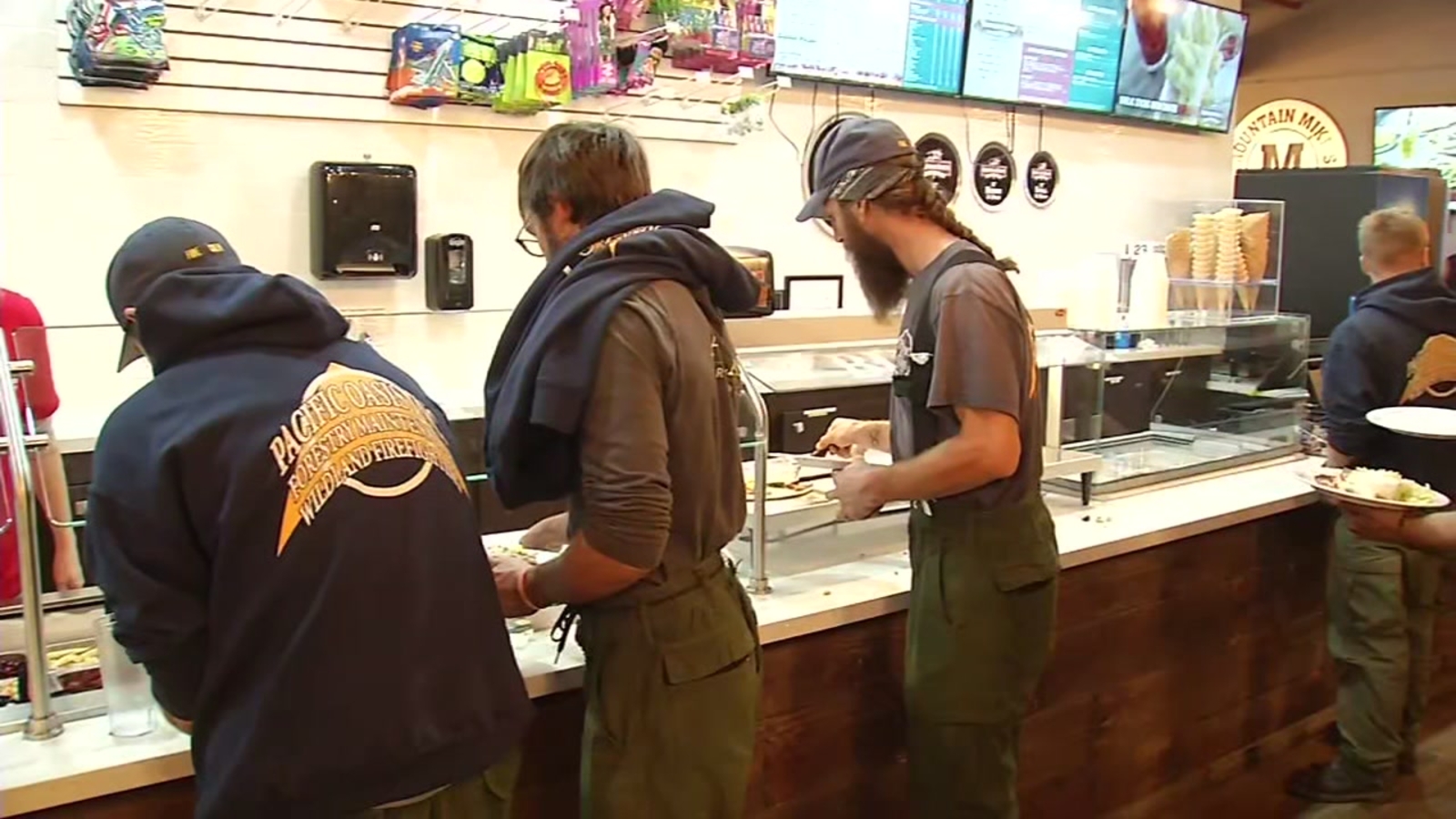 Kincade Fire: Support, gratitude comes in the form of pizza for ...