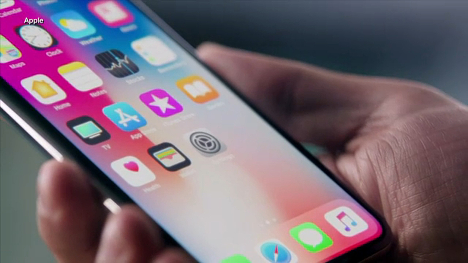 New York regulator vows to investigate Apple Card for sex bias - ABC7 ...
