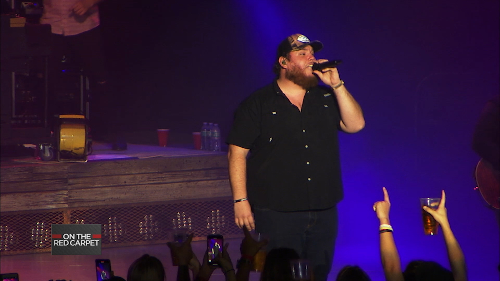 Country star Luke Combs is nominated for three 2019 CMA Awards - ABC7 ...