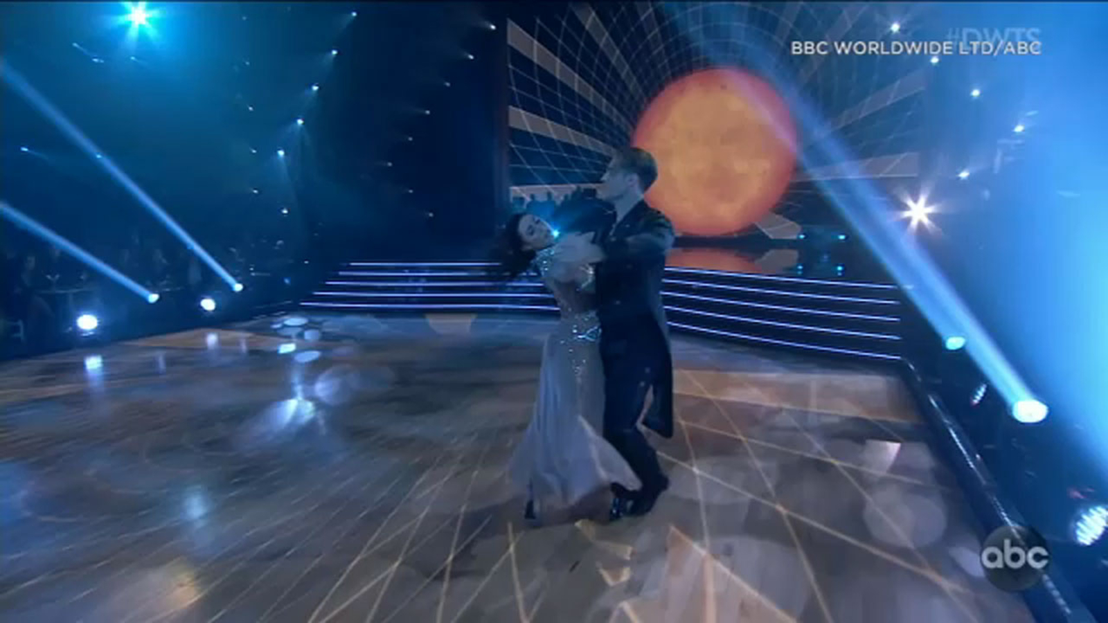 'Dancing with the Stars' semifinals recap: Emotional night on the dance ...