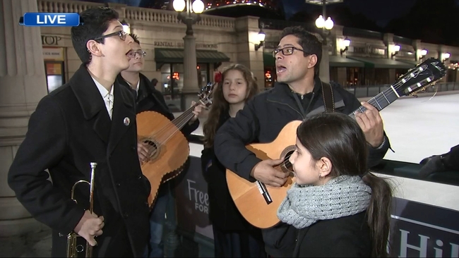 Chicago lights Christmas tree in Millennium Park - ABC7 Chicago