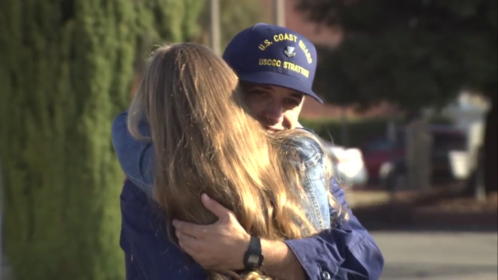 Happy reunion for coast guard, families in Alameda just in time for the ...