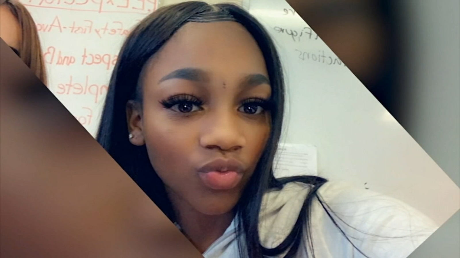 Girl, 15, killed in shooting in west suburban Aurora - ABC7 Chicago