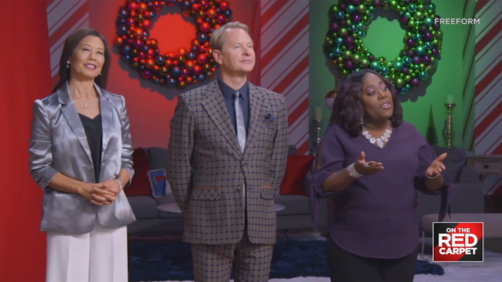 It's a battle of the gift wrappers in new holiday Freeform show 'Wrap ...