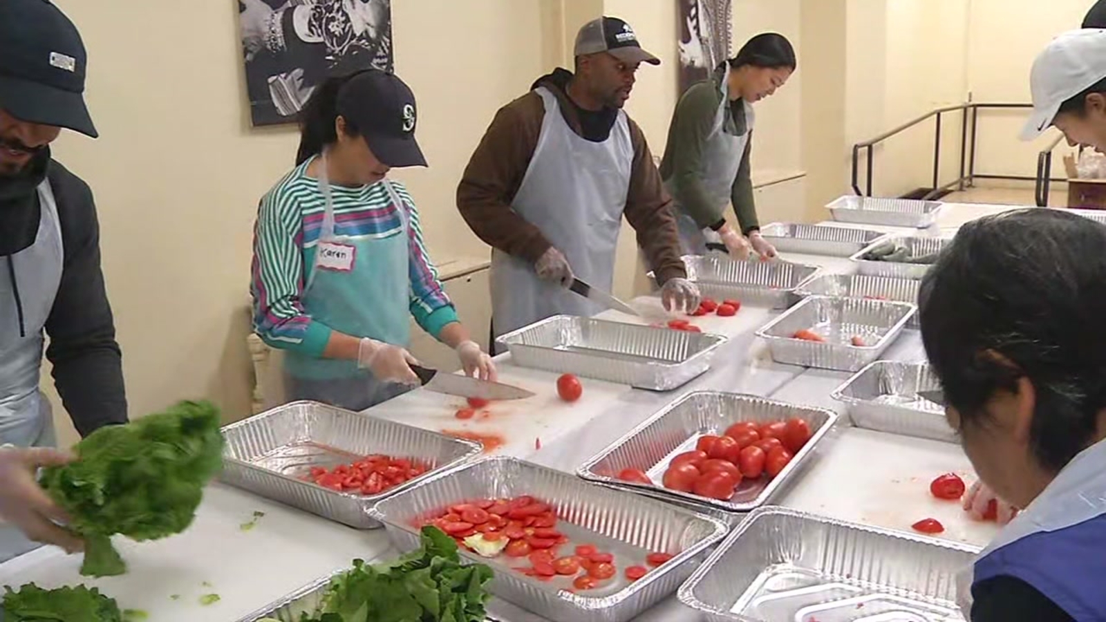 San Francisco's Glide serves Thanksgiving meals to thousands in need ...