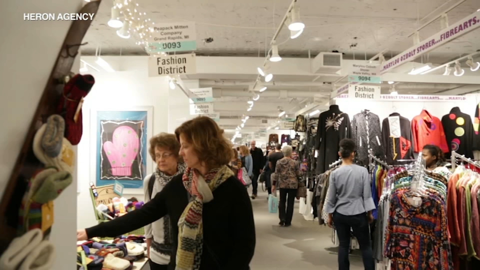 19th annual One of a Kind Holiday Show at Merchandise Mart offers more ...