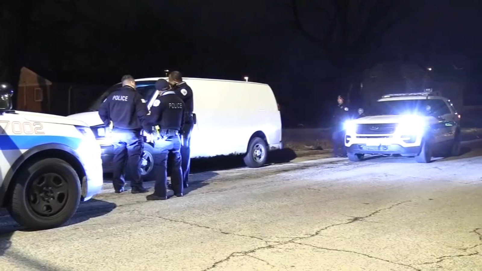 Police question account of 2 found handcuffed after possible NW Side ...