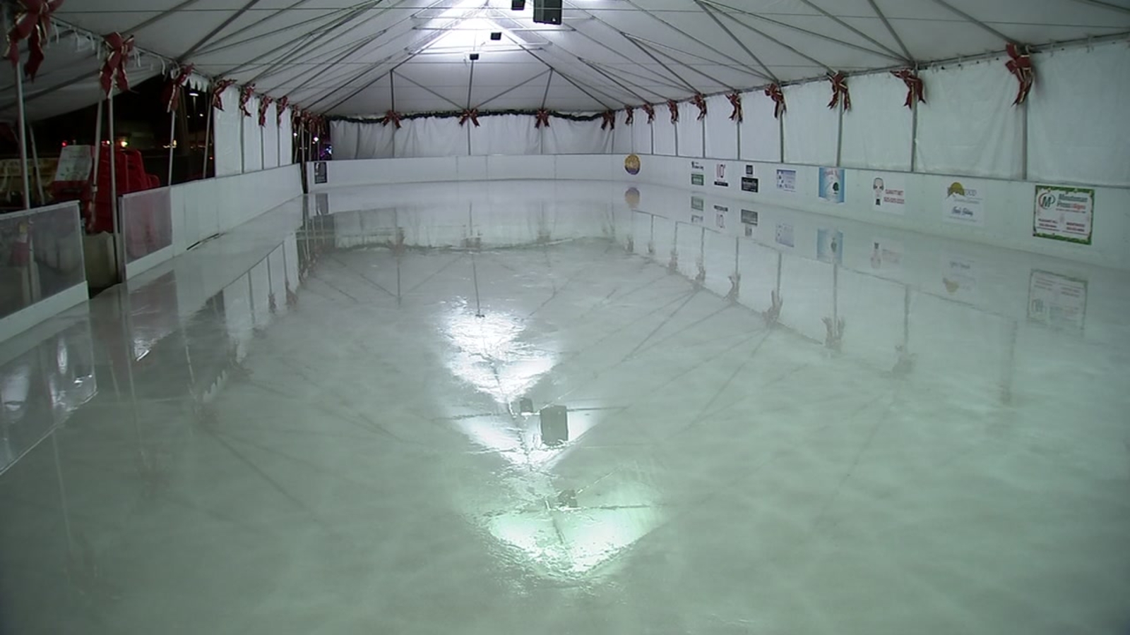 East Bay ice rink melting away after overnight vandalism - ABC7 San ...