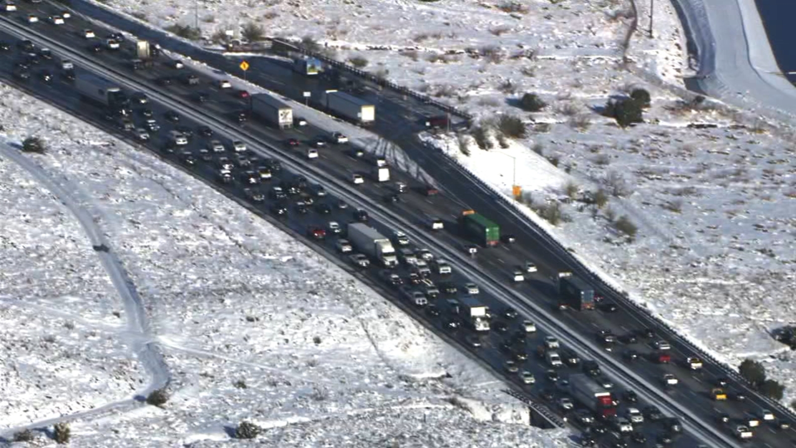 Fatal Crash Involving Big Rig Snarls Traffic On 14 Freeway In Palmdale