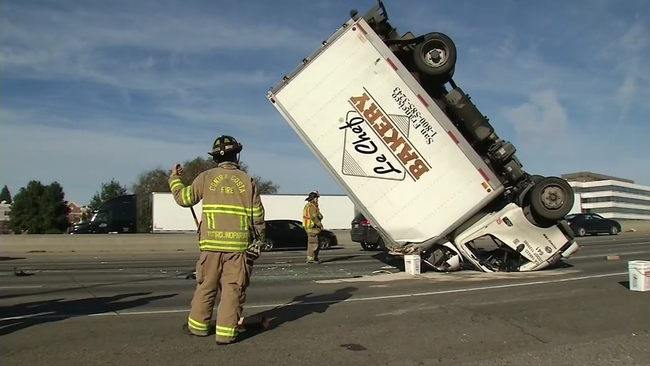 Truck crash - ABC7 San Francisco